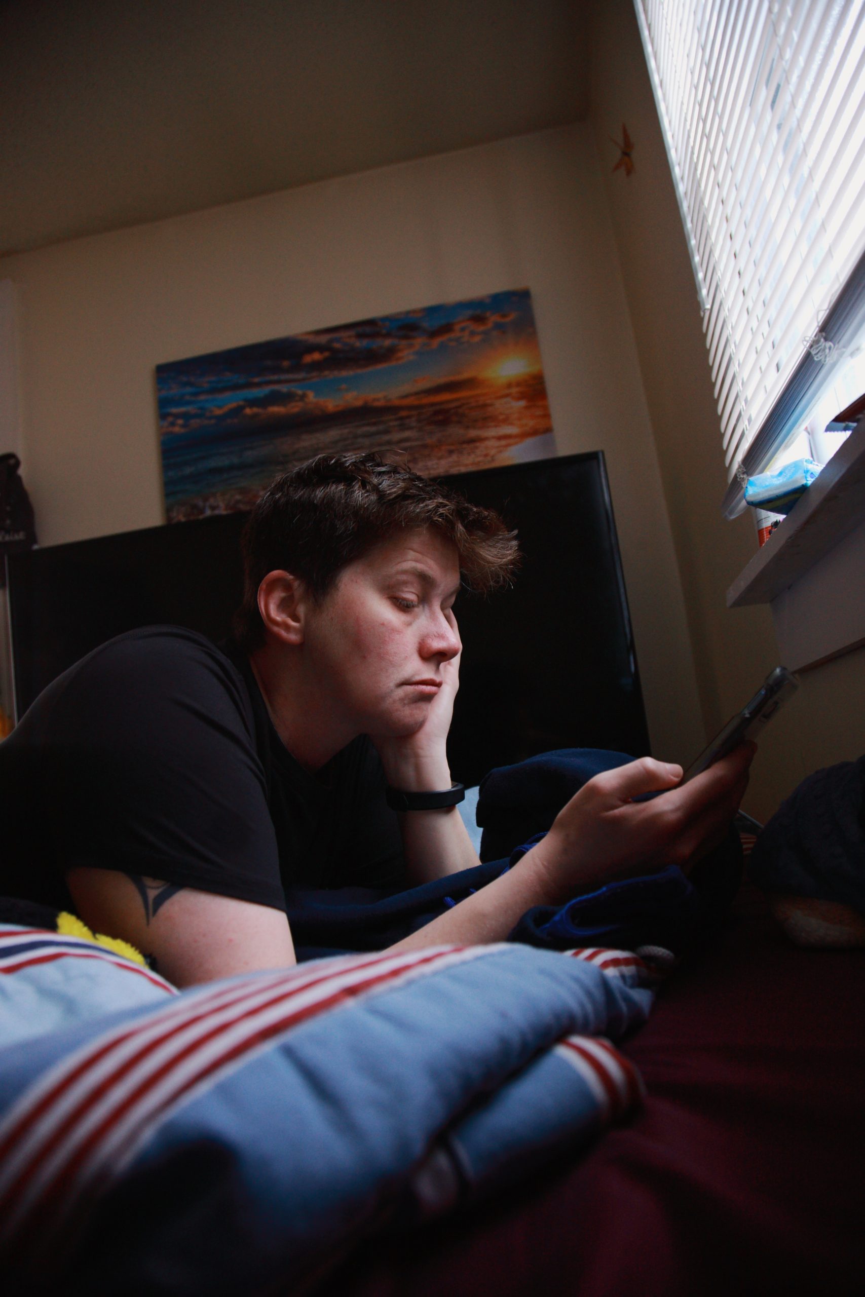 Mental Health Effects of Excessive Screen Time - MindfulNest Therapy LLC